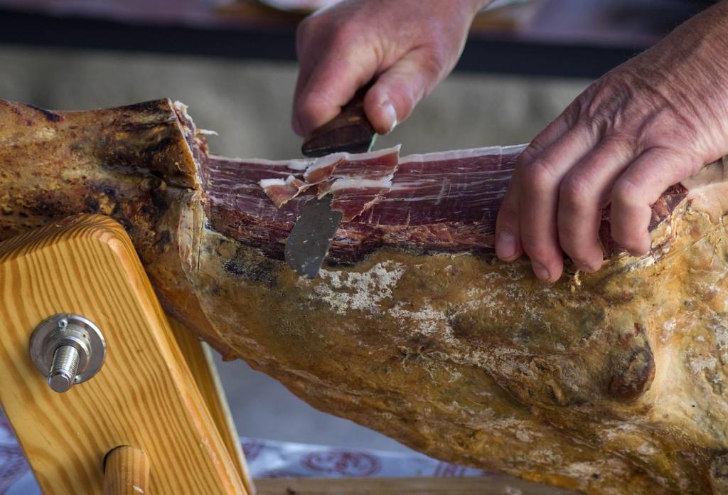 The secrets of Corsican gastronomy near Porto Pollo | Mare & Monti